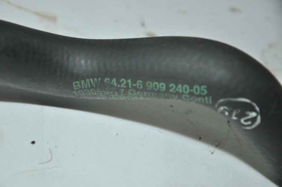 2007 BMW 328XI HVAC Radiator And Engine Coolant Outlet Heater Hose Pipe ...