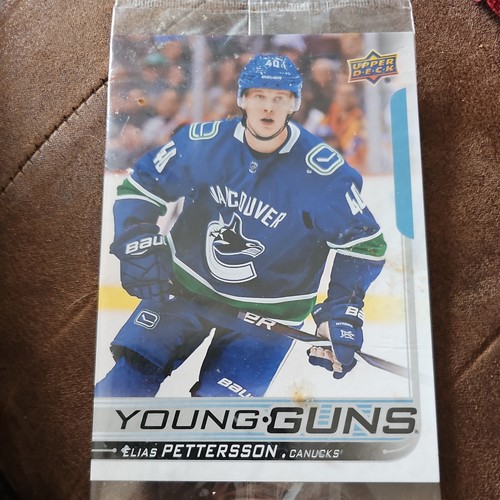 JUMBO 2018-19 Upper Deck Young Guns Elias Pettersson #248 Rookie RC ...