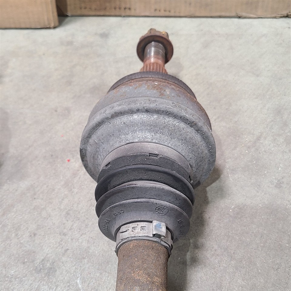 08-10 Dodge Challenger Srt8 Lh Rh Driver Passenger Rear Axles Axle Pair ...