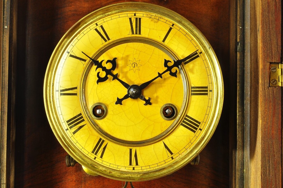 Amazing Antique German Junghans Keyhole Spring Driven Wall Clock approx ...