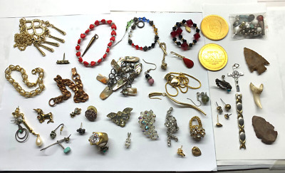 LOT 11 -OVER 50 PCS - VINTAGE JUNK DRAWER ITEMS - SMALLS-TRINKETS ...