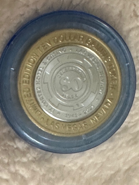 El Cortez Casino Rose Carpet $10 Silver Strike Token Blue Cap | eBay