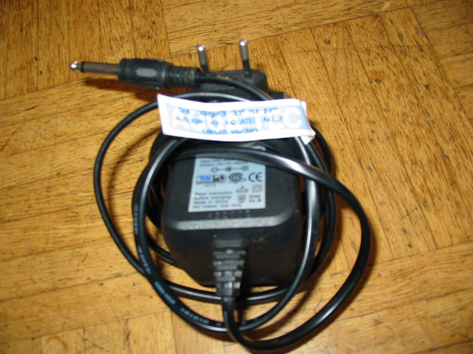 Aquatec Steckerladegerät für Badewannenlifter 12V Ladegerät | eBay.de