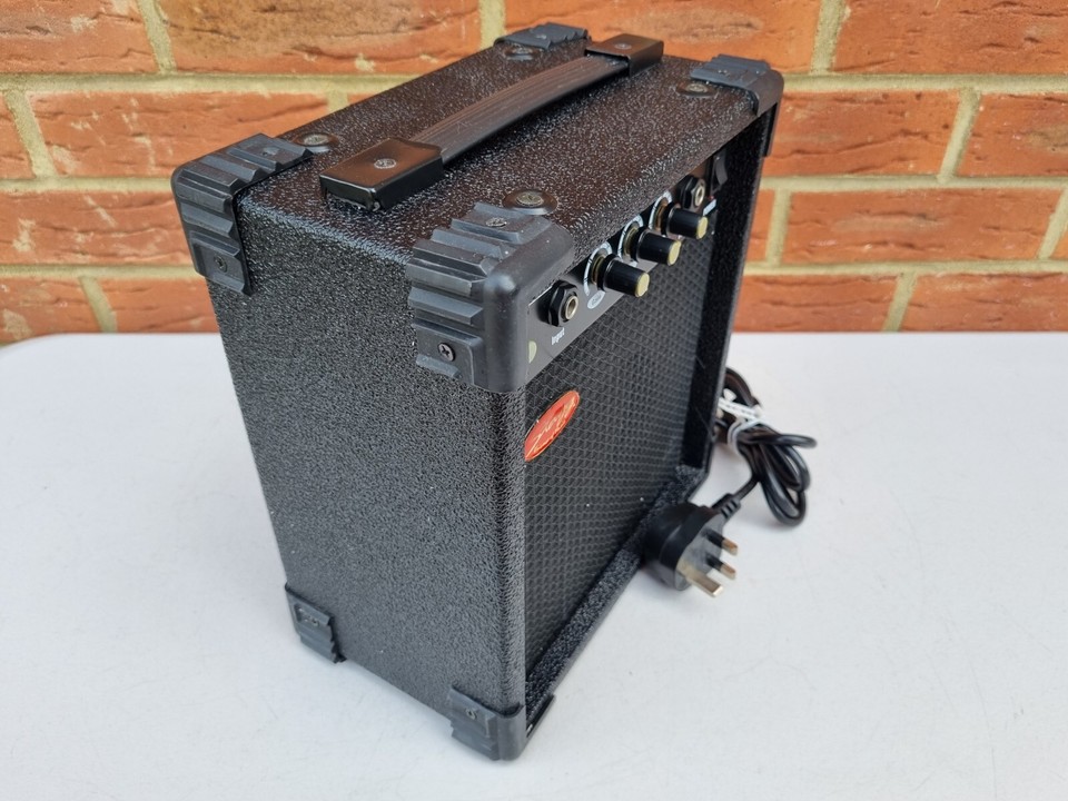 Stagg CA10 guitar amplifier. STAGG Universe Of Music CA-10 Guitar ...