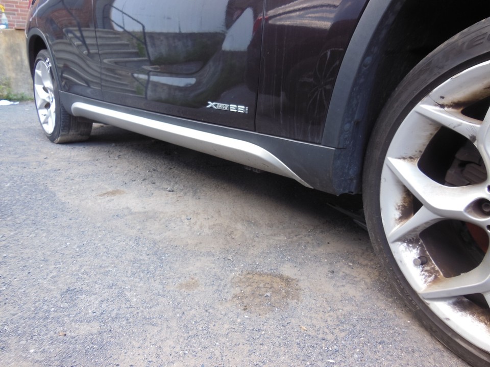 2015 15 BMW X1 Rocker Panel Side Skirt Moulding Passenger Right RH OEM ...
