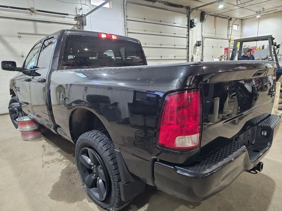Used Rear Left Door Assembly Rear Side fits: 2018 Ram Dodge 1500 pickup ...