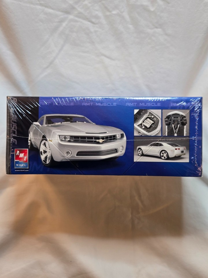 2006 Chevy Camaro AMT MUSCLE series Plastic Model Kit by AMT #38467 | eBay