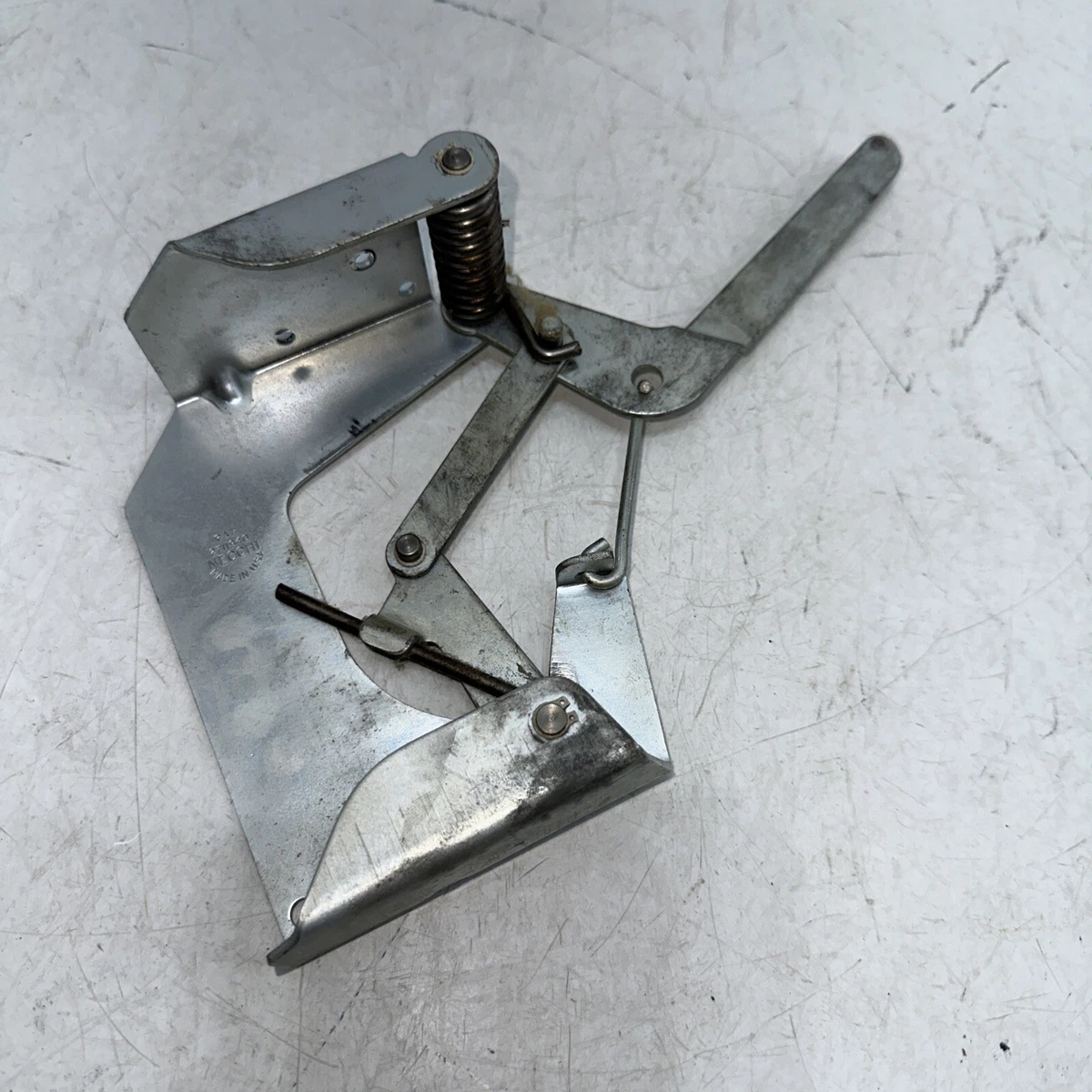 Sewing Machine Cabinet Lift Mechanism | Cabinets Matttroy