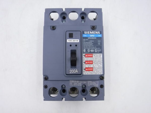 Siemens 3-Pole 200 Amp 240V Circuit Breaker (QR23B200) for sale online ...