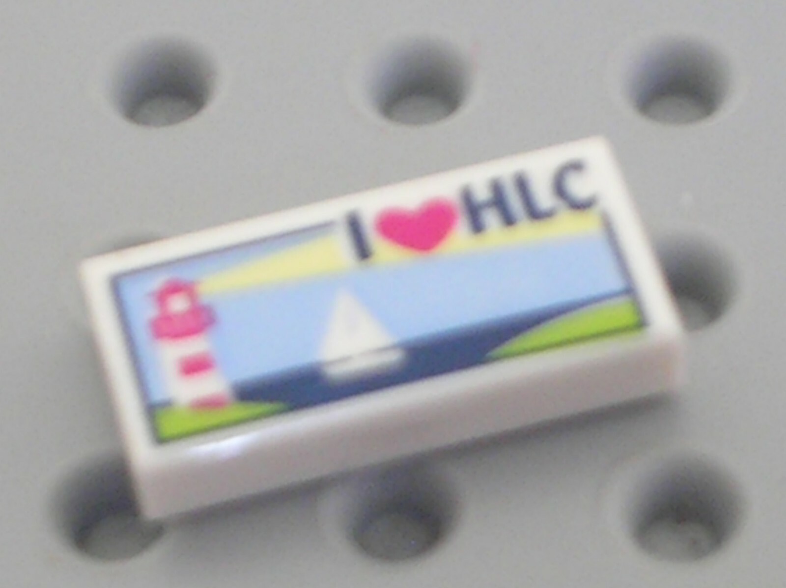 LEGO White Tile 1x2 Sailboat I Heart HLC Ref 3069bpb382 Set 10255 41395 ...