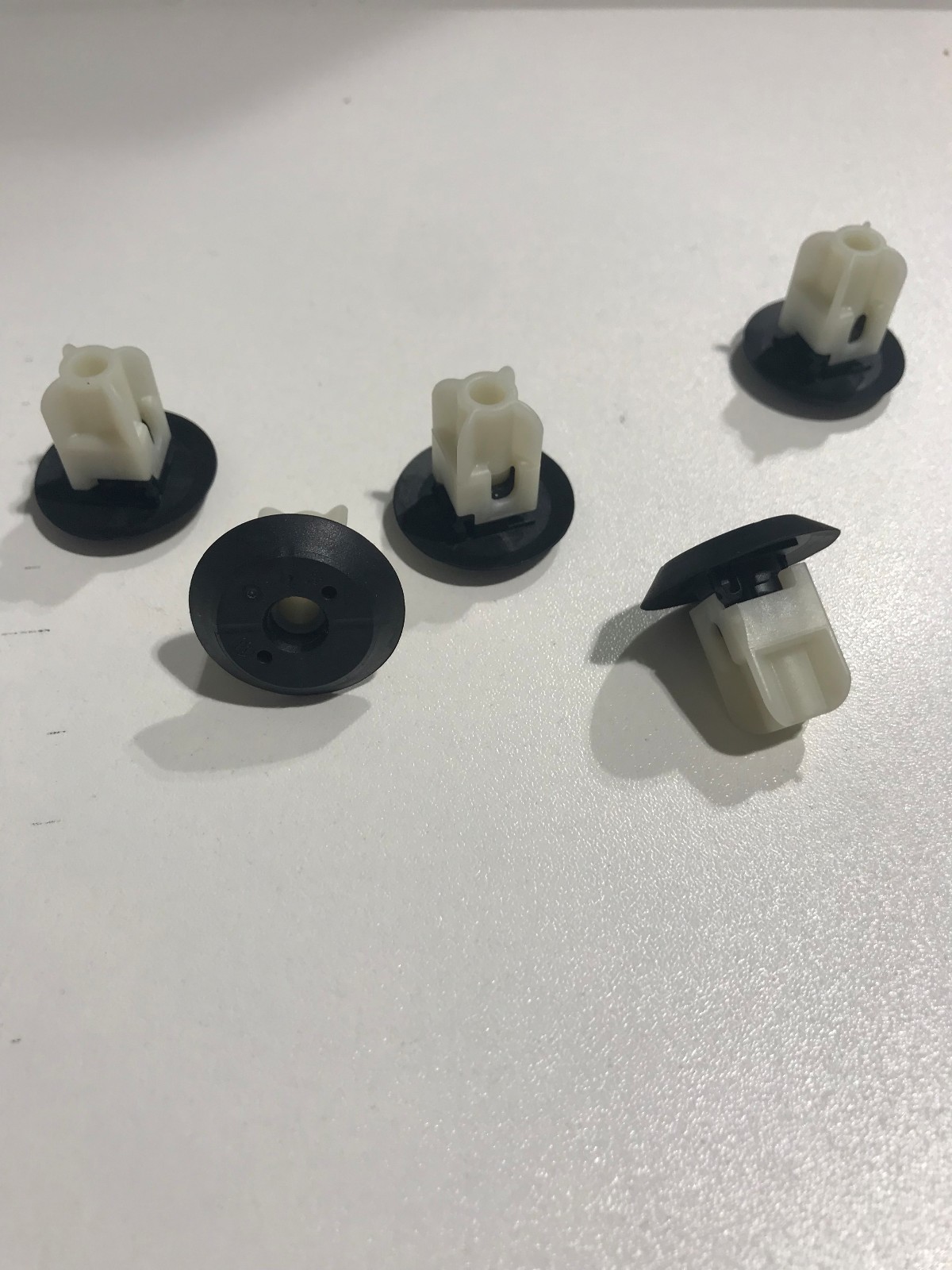 BMW TRIM CLIP BMW DOOR CARD 07147265039 X 5 OF | eBay UK