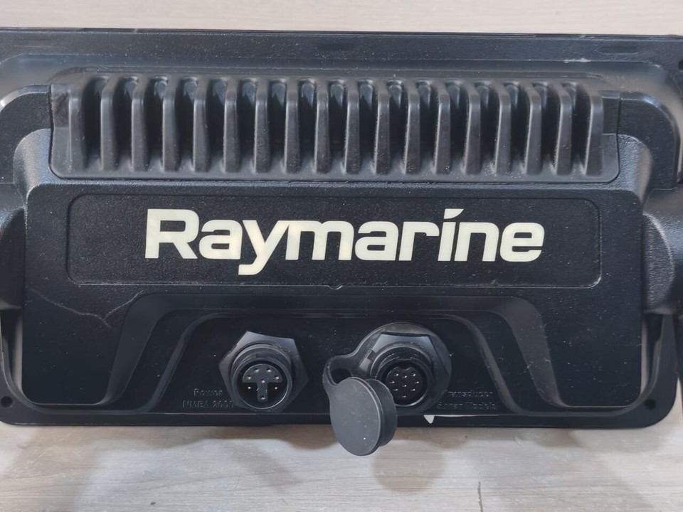 RAYMARINE ELEMENT 7S E70531 MULTIFUNCTION DISPLAY - TRIED & TESTED | eBay