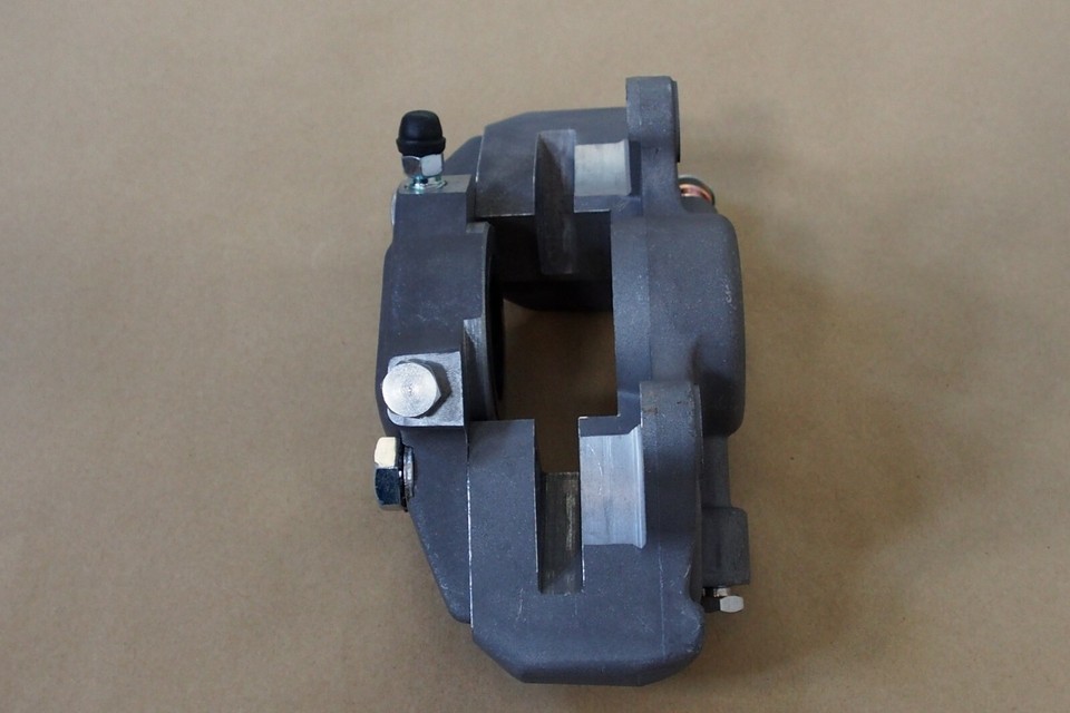 GIRLING ALLOY BRAKE CALIPER TRIUMPH T140 T150 T160 NORTON LIKE LOCKHEED ...