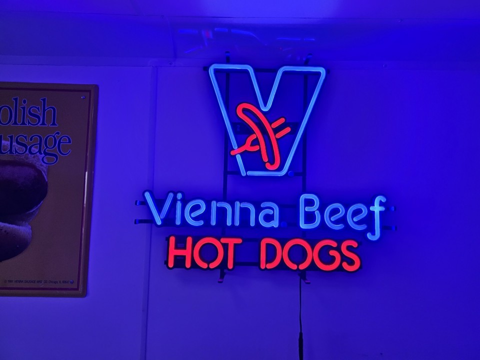 Vienna Beef "Hot Dog" LED Neon Sign | eBay