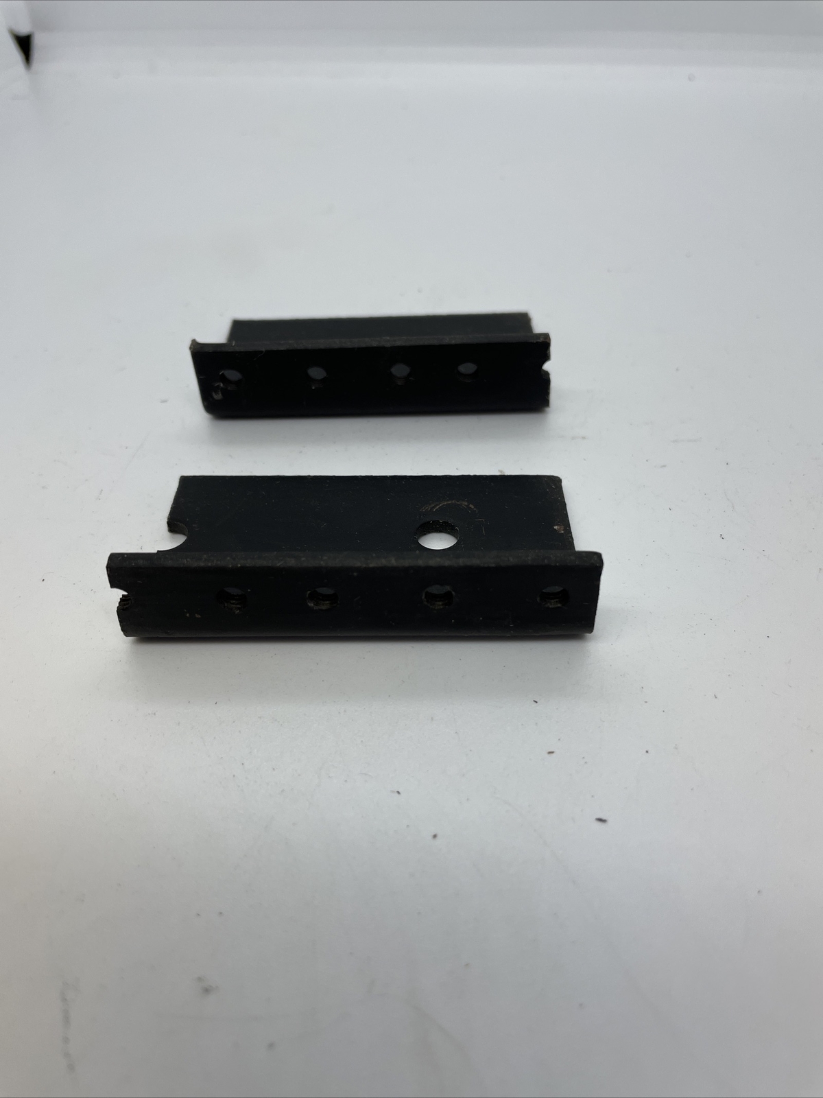 Rack Rails 1RU 1-Pair Cabinet Steel 2-1/2" X 1-3/4" Tapped 10-32 | eBay