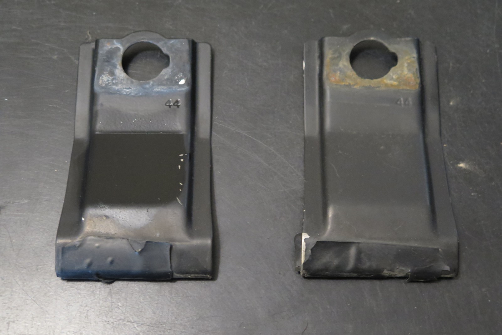 Yakima Q-Clips Pair of Two(2) 44 #44 Q44 Q Clip Roof Rack Tower ...