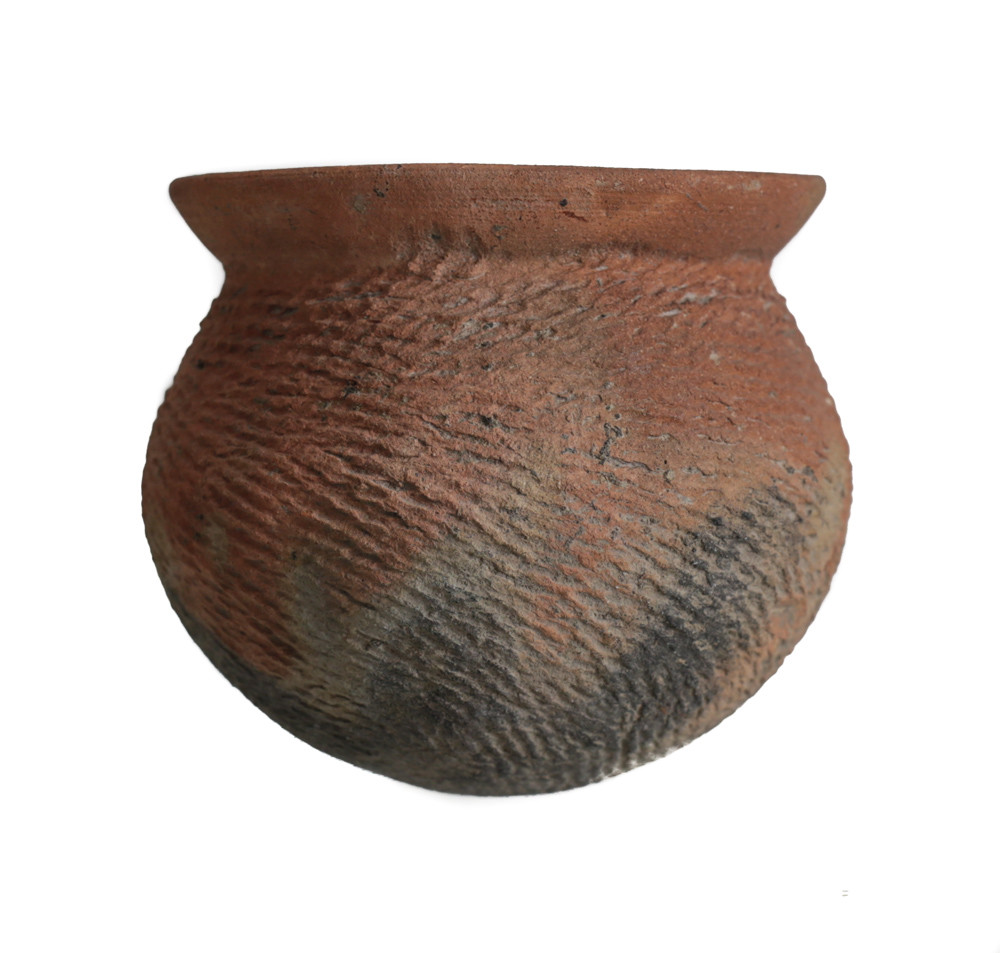 Archaic Ban Chiang Pottery Jar, Thailand, Red earthenware with incised ...