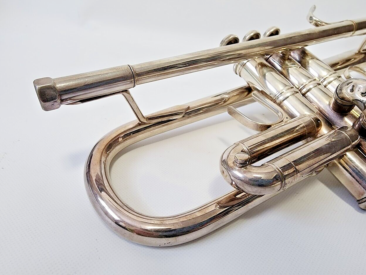 Vincent Bach Stradivarius Model 180ML 37SP Trumpet silver Musical ...