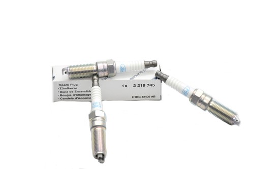 Original Ford Fiesta VII MK7 Zündkerzen Zündkerze 3 Stück 1.1 Benzin ...