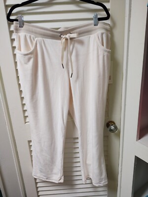 LuLaRoe Cozy Collection Crystal 1X Solid Cream Velour Capris | eBay