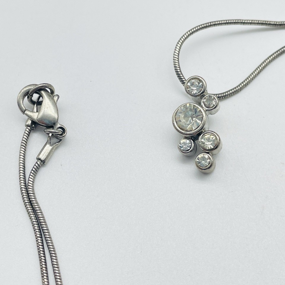 AVON Rhinestone Cluster Charm Necklace Silver Tone Classic Sparkle READ ...