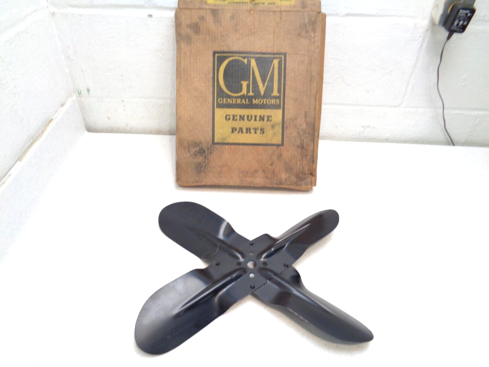 1955 1956 1957 55 56 57 CHEVROLET BEL AIR CORVETTE NOS V8 4 BLADE FAN ...