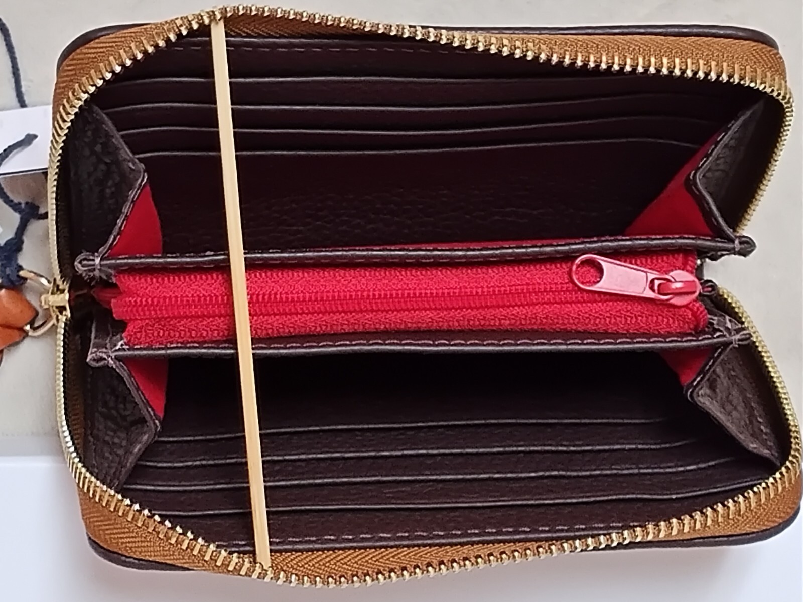 Dooney & Bourke Pebble Grain Medium Zip Around Wallet Clutch Brown ...