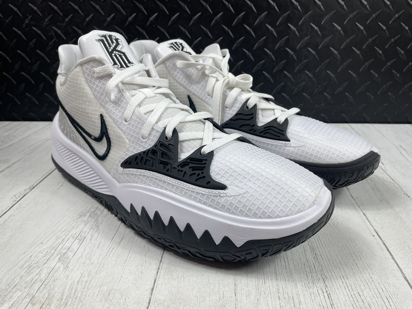 Size 15-Nike Kyrie Irving 4 Low TB White Black Oreo Grey DA7803-100 ...