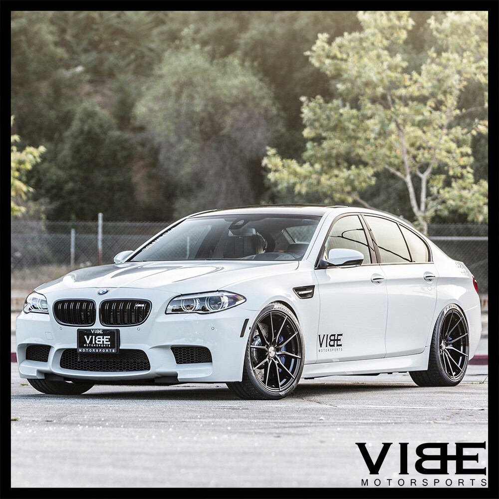 Bmw M5 White With Black Rims