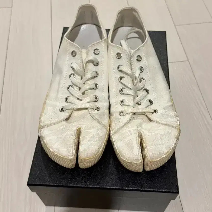 Maison Margiela Tabi Sneakers - Size 43, Authentic Men's Shoes 275 ...