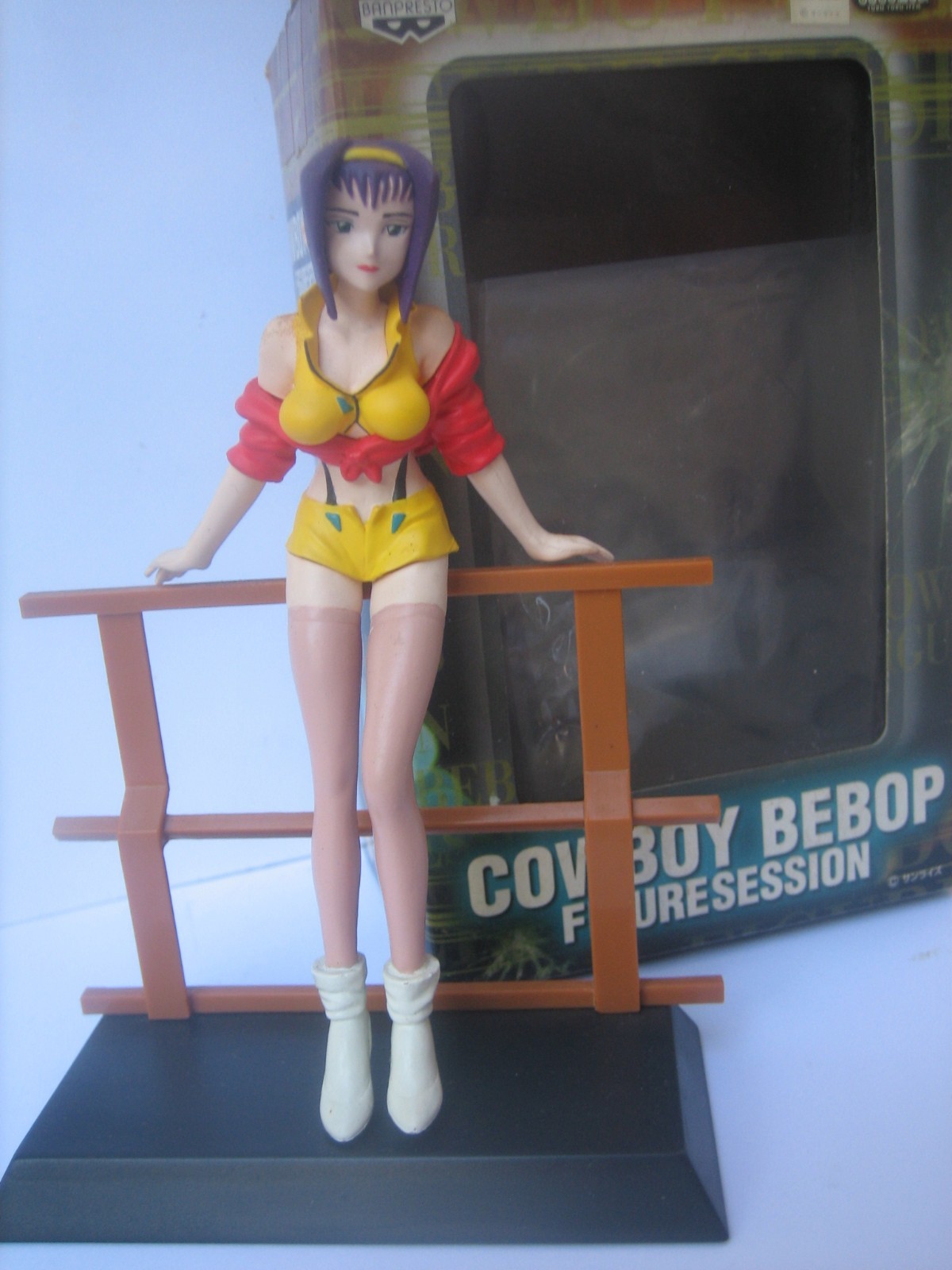 Figurine Faye Valentine / Hauteur 13,5 cm / Cowboy Bebop / Boite d ...