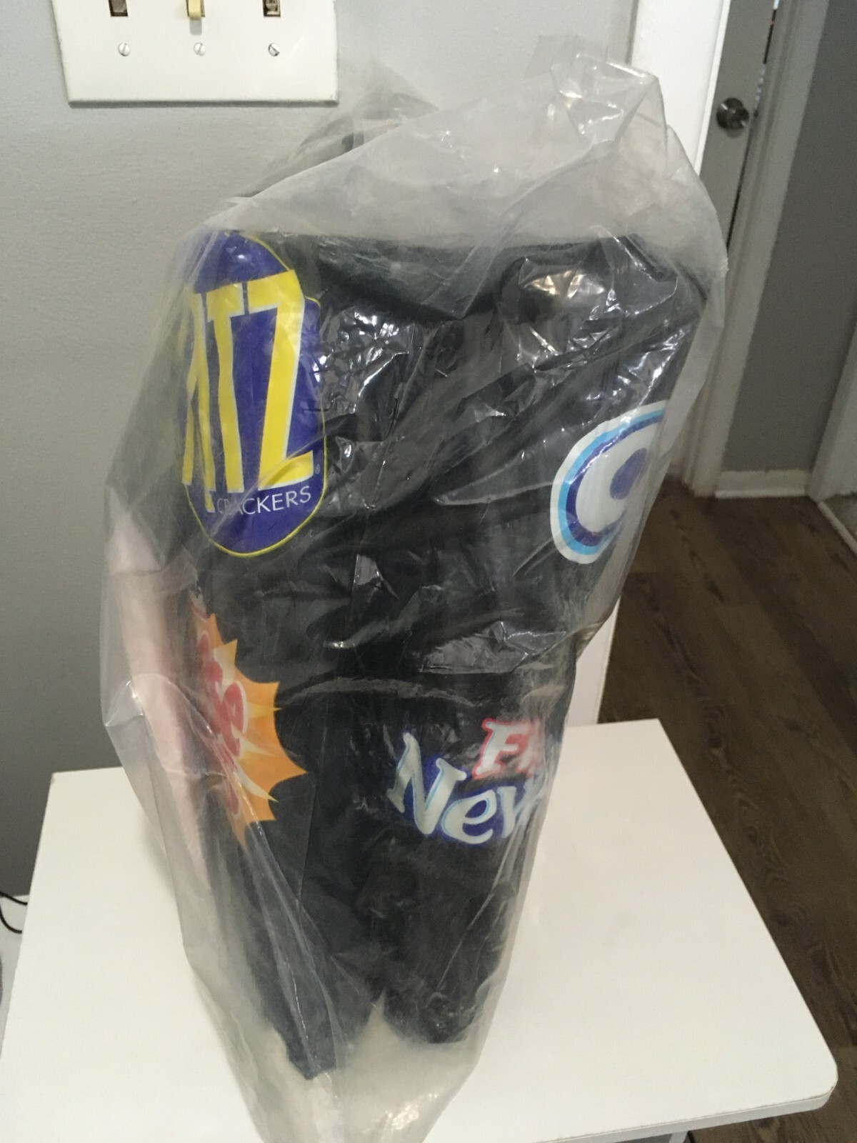 NEW Team Nabisco Sterling Inflatable Chair with Speakers Oreo Nutter ...