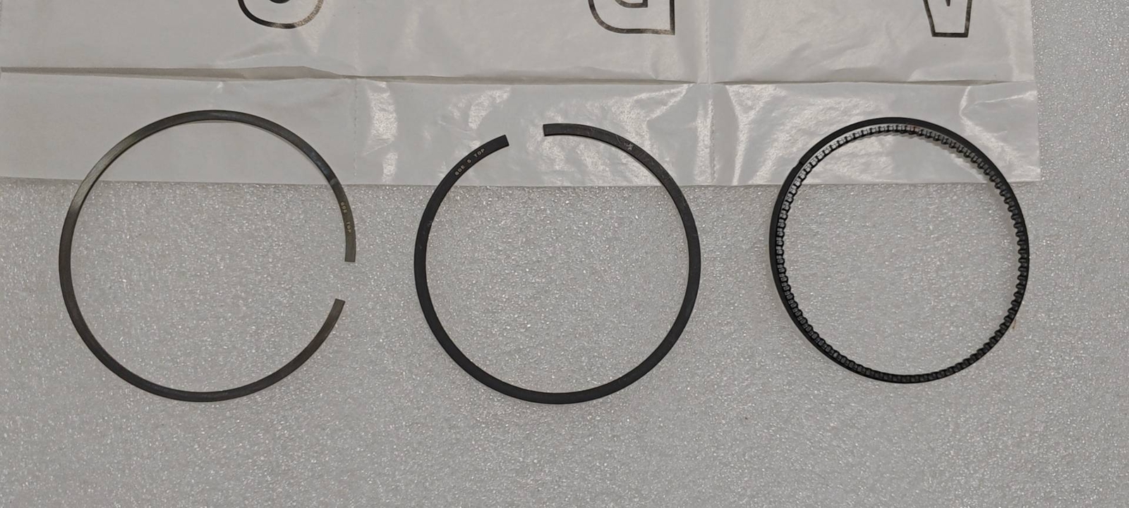 Piston Rings Set Φ82mm For BMW N52B25 E90 E92 E60 E61 323i 325i 525i X3 ...