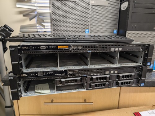 Dell PowerEdge R520 2x Xeon E5-2407 @2.2ghz CPU 32 GB RAM. PERC raid ...