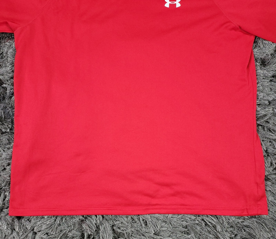 UA Under Armour Compression Shirt Mens XL Red Logo Loose Performance ...