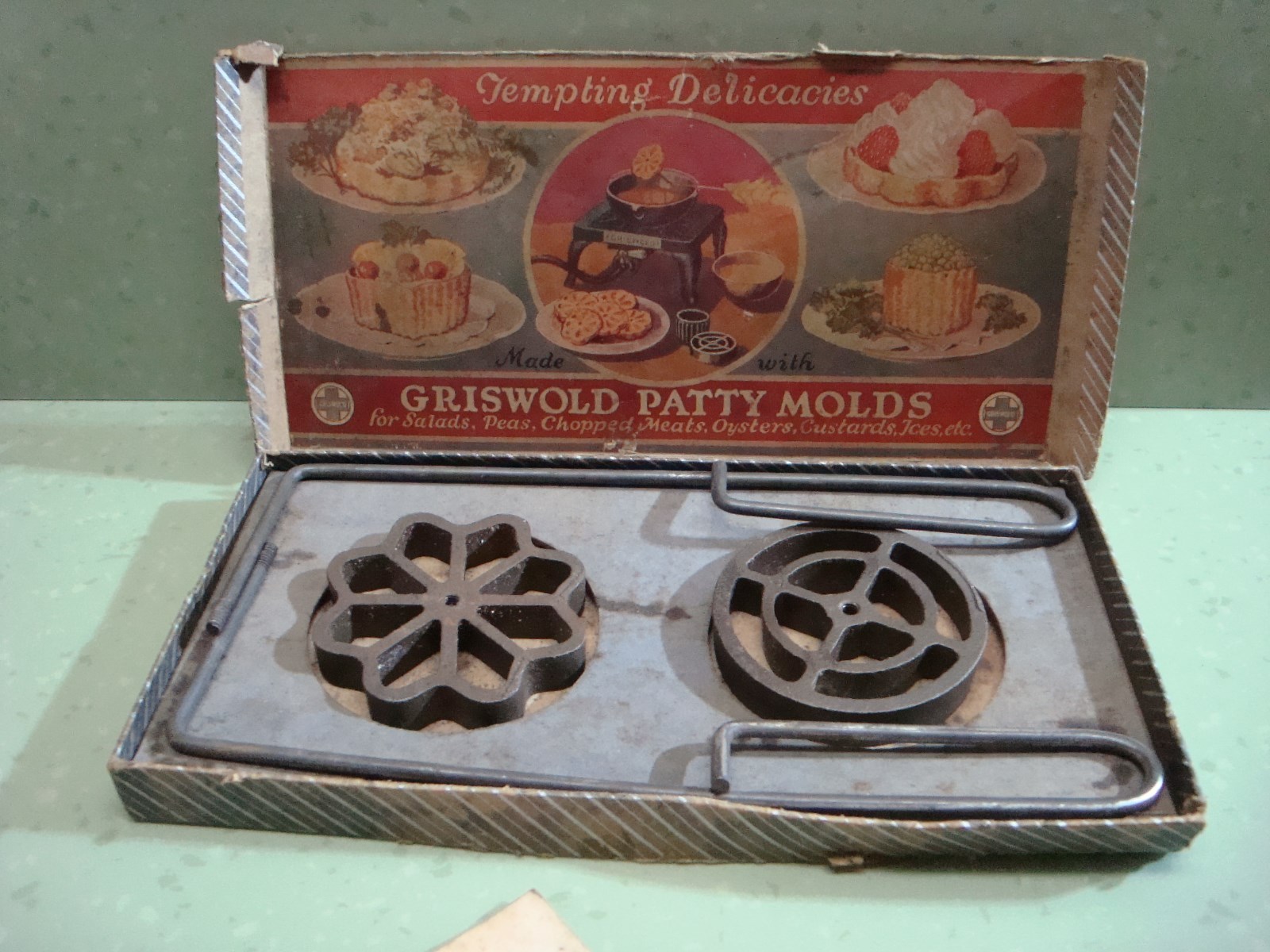 Griswold Cast Iron Patty Mold Figural Mold # 1 w/ Original Box ...