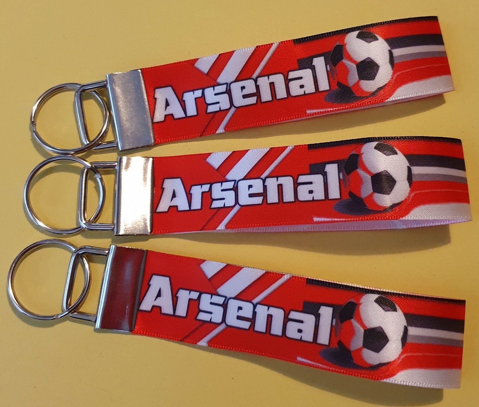 Football Chelsea Leeds Liverpool Tottenham Style Fan Teams Keyring Key ...