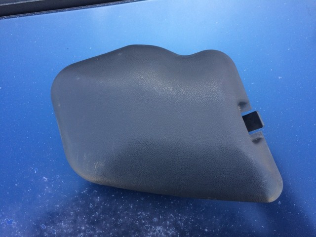 1998-2000 Toyota Corolla Inside Trunk Plastic Light Cover Trim LH Left ...