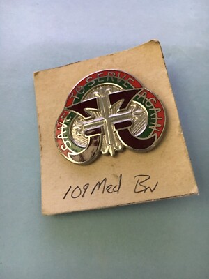 US Army 109th Medical Battalion HM Dondero, cb Unit Crest, DI, DUI 10 ...