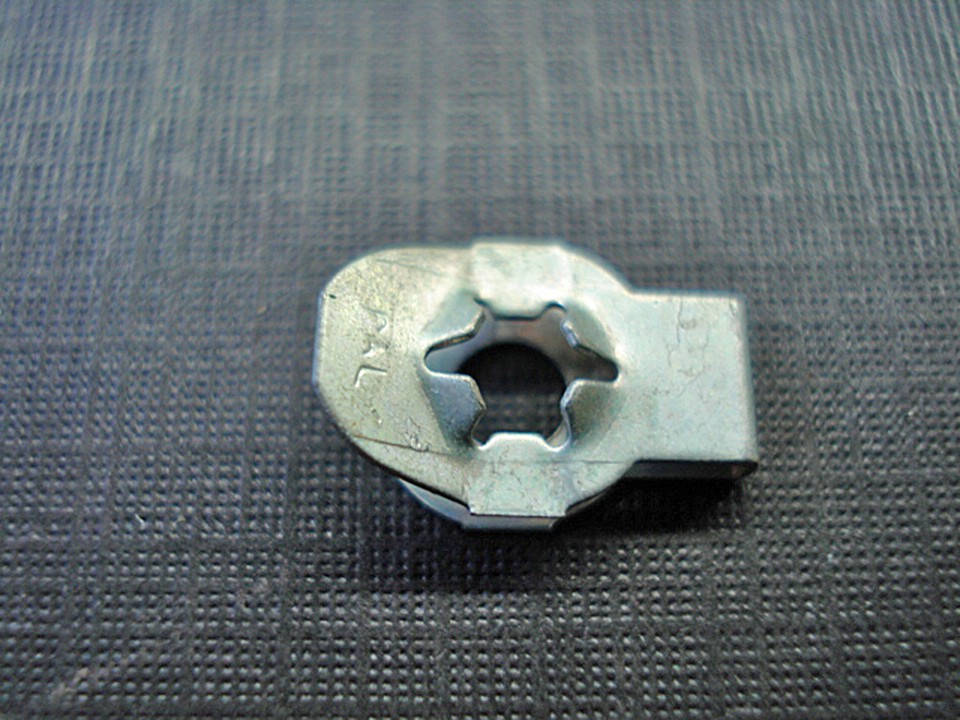 5 pcs carburetor linkage retainer clips for 1/8" rod NORS fits Chrysler ...