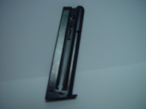 S&W Model 41 Magazine, .22 Long Rifle Caliber, 10-Round Capacity, Blued ...