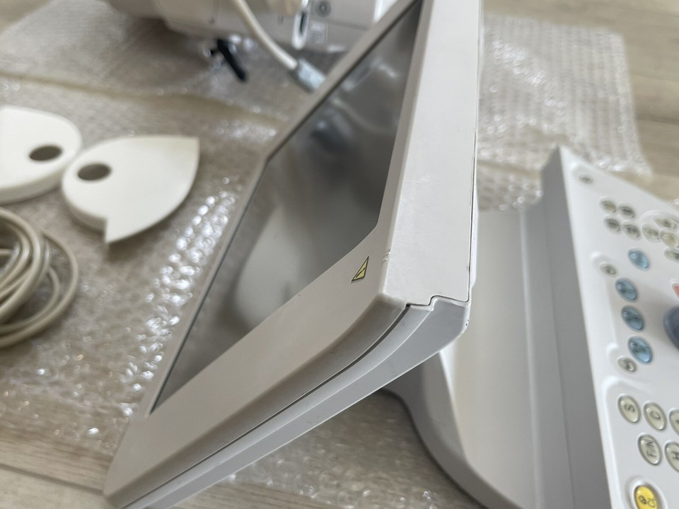 Topcon CV-5000 Compu Vision Phoroptor System & KB-50 - Turns On See ...