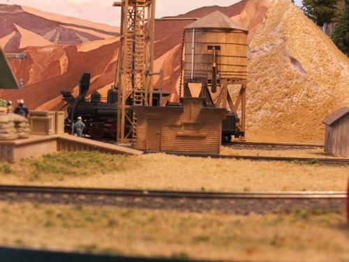 SHIPPING INCLUDED CUSTOM Nn3 LAYOUT AND TRAIN AWARD WINNING MODEL | eBay