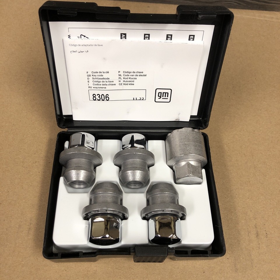 2007-2023 GM Wheel Lock Kit Chrome | 85548789 | Genuine OEM | General ...