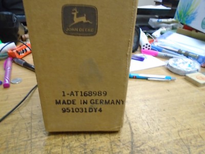AT168989 JOHN DEERE Genuine Equipment Transmission Oil Filter NEW OEM ...