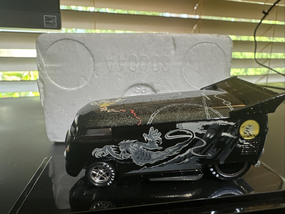 Hot Wheels VW Drag Bus from Liberty Promotions 2005 Halloween Skeleton ...