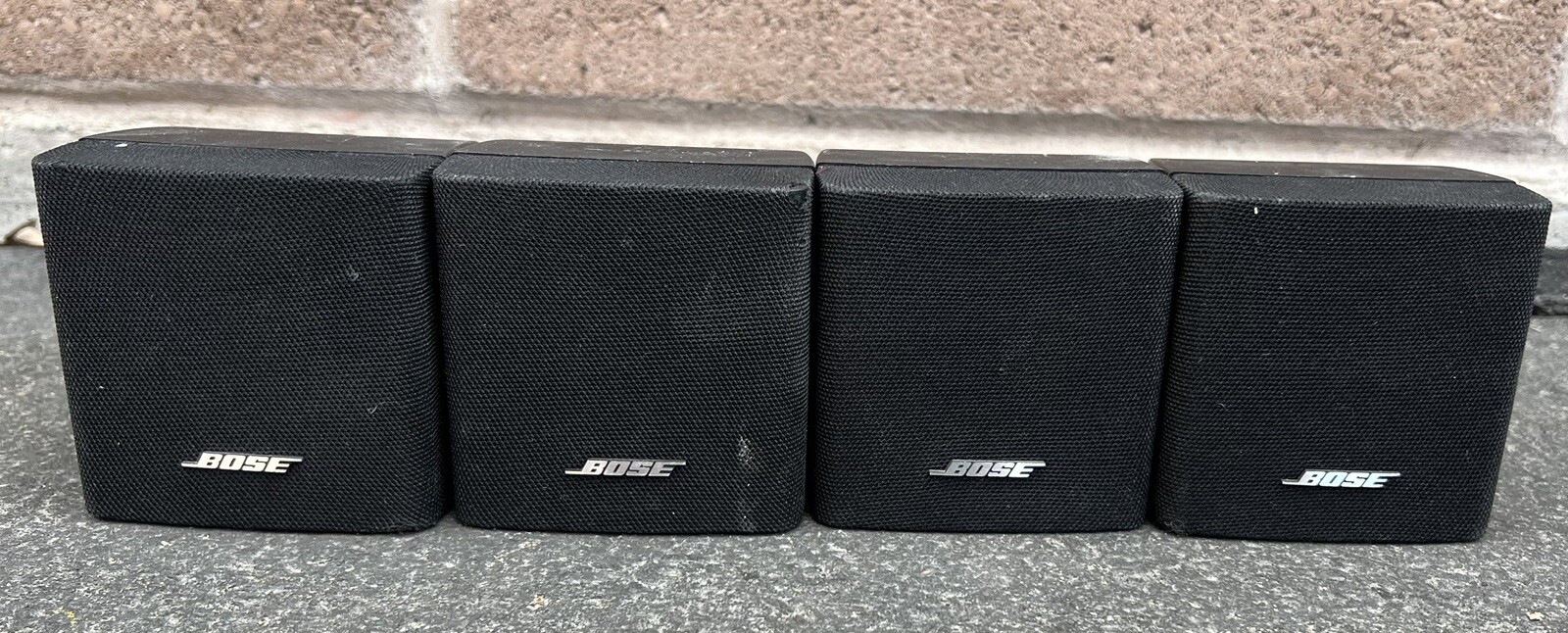 Bose Single Cube Speakers 4 Acoustimass Lifestyle Satellite Surround ...