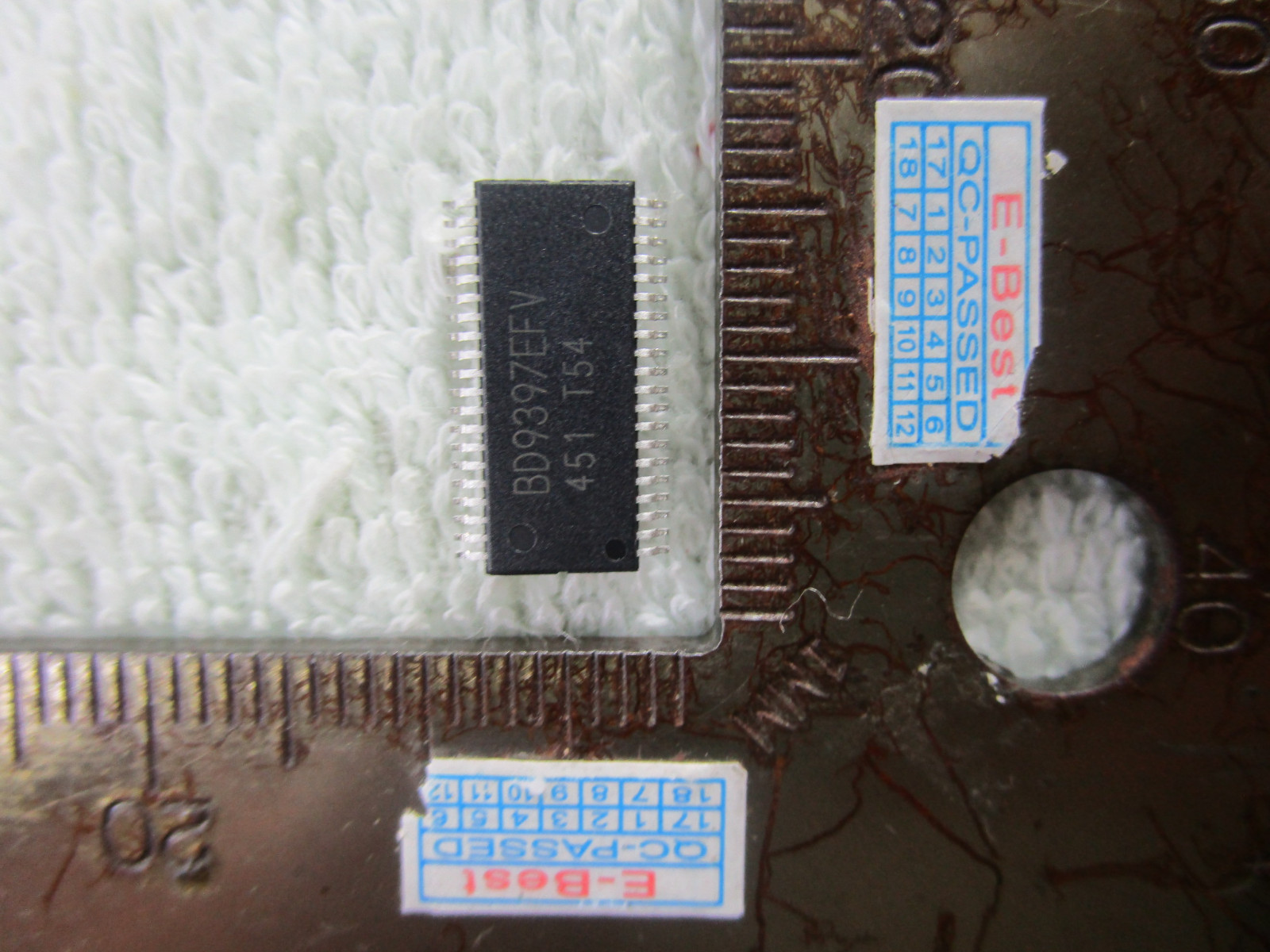 1x BD9397 BD9397E BD9397EF 8D9397EFV BD9397EFV-GE2 BD9397EFV TSSOP40 IC ...