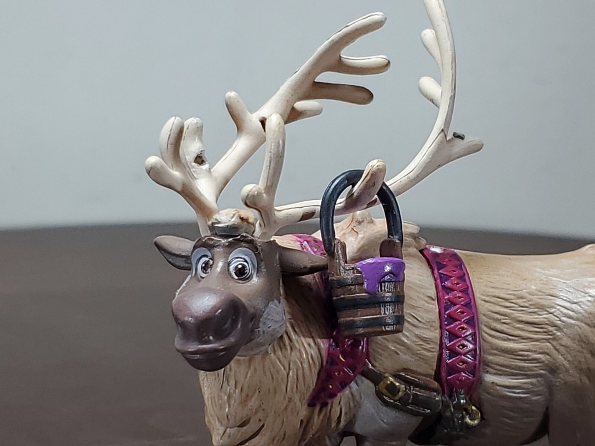 Frozen Reindeer Go Behind The Scenes Of Disney's FROZEN With The
