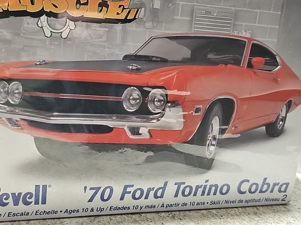 Vntg 2006 Revell 1970 Ford Torino Cobra 1:25 Scale Model Kit Skill ...